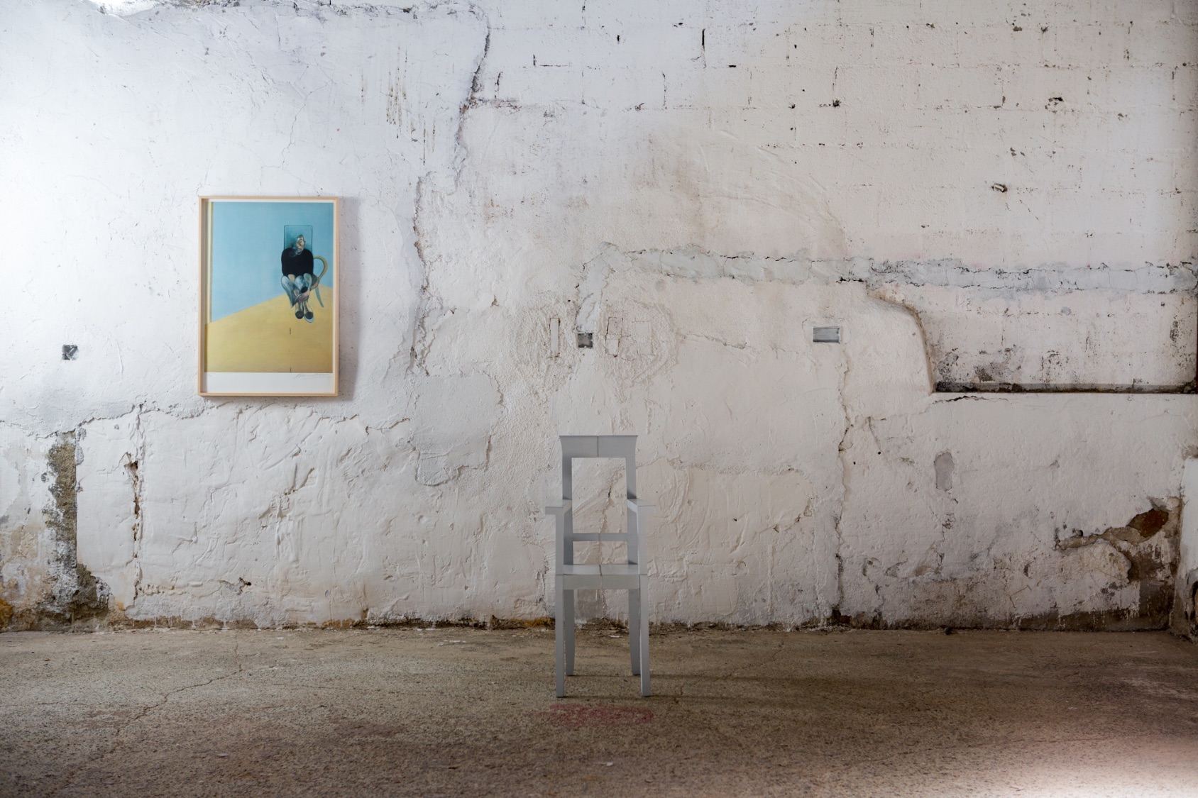 To Express The Feelings Of A Chair When We Sit On It